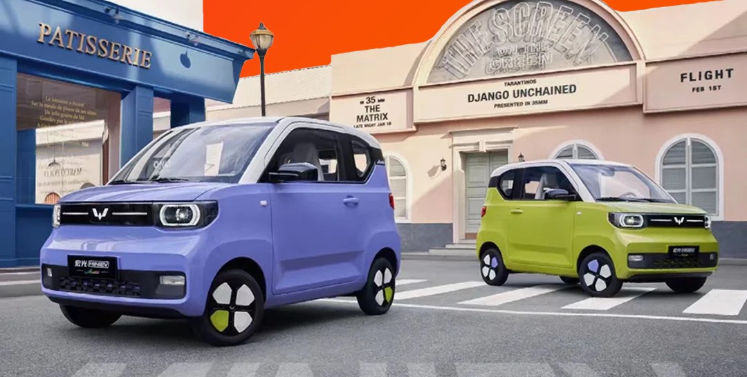 รู้จัก ‘อู่หลิง หงกวง’ รถไฟฟ้าคันจิ๋วของจีนที่ “ขายดีที่สุดในโลก”